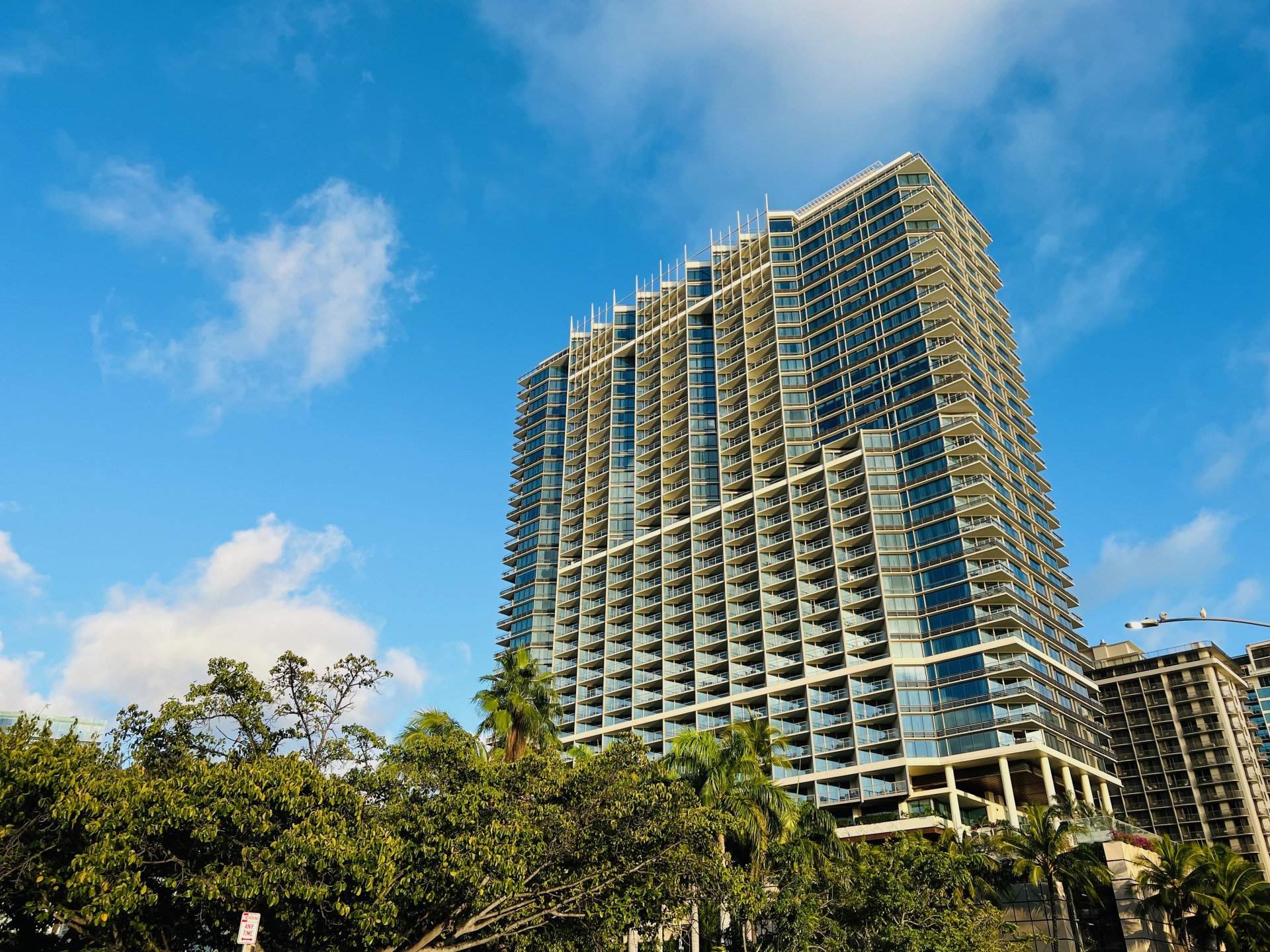 Trump Waikiki Hotel changes name to Ka La'i | Hawaii House
